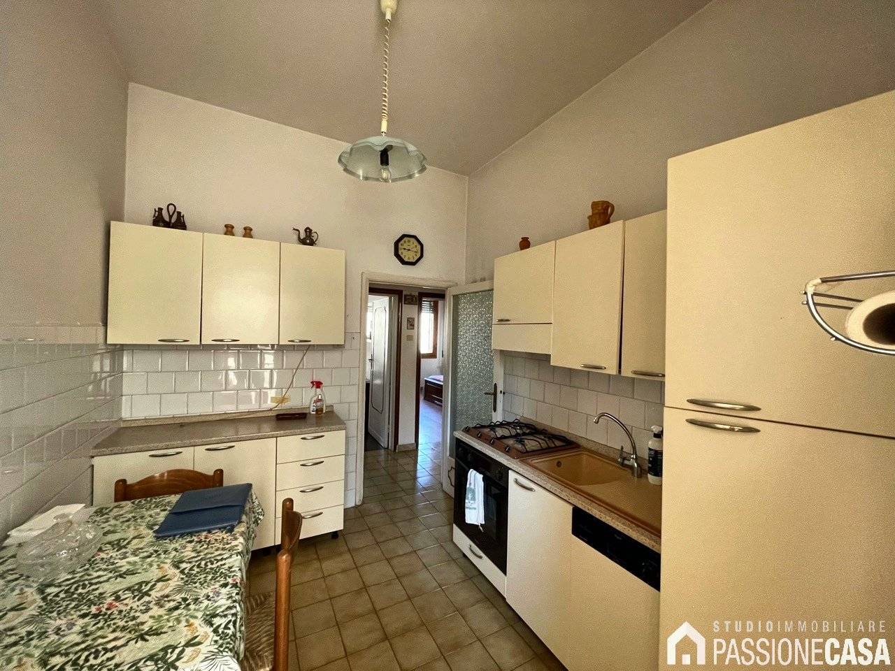 Trilocale via Reno, Sacrocuore, Prato