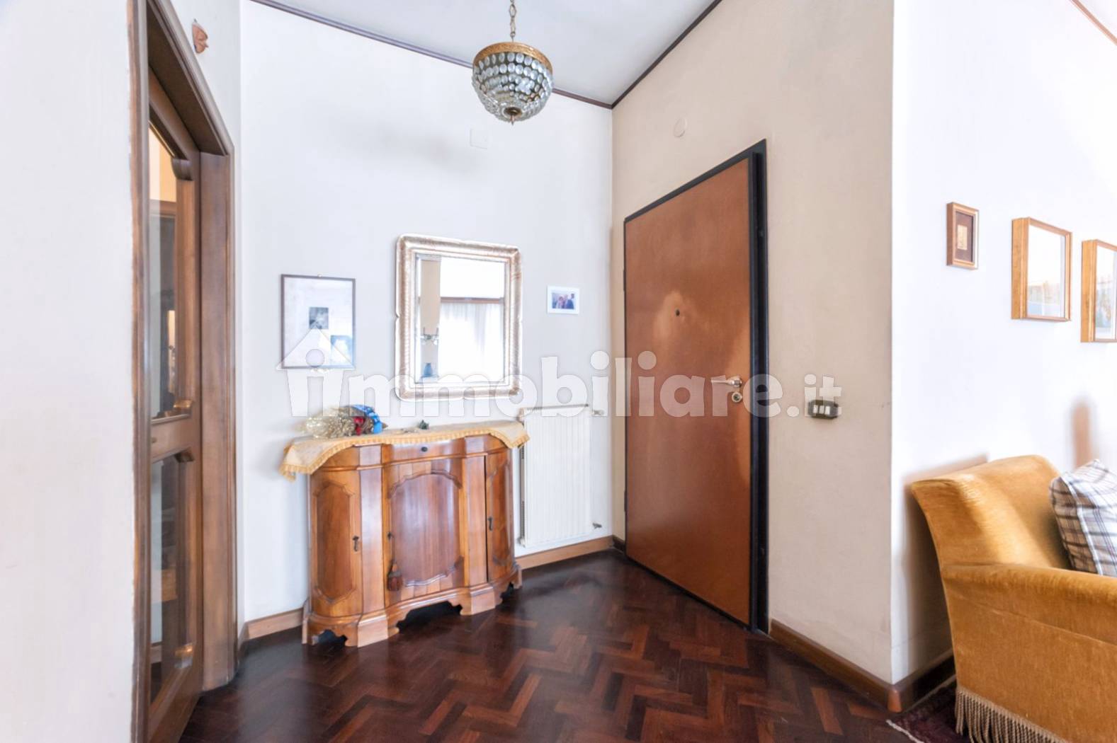 Trilocale viale Regina Margherita 72, Piazza Salotto - Corso Umberto, Pescara