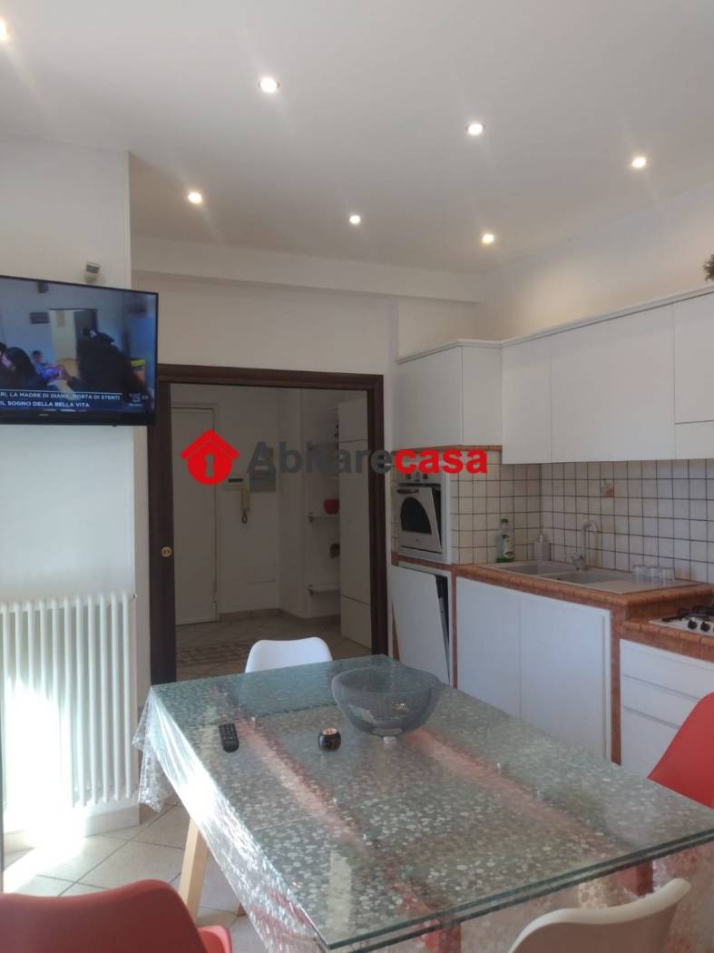 Trilocale via Giambattista Basile 23, Aversa