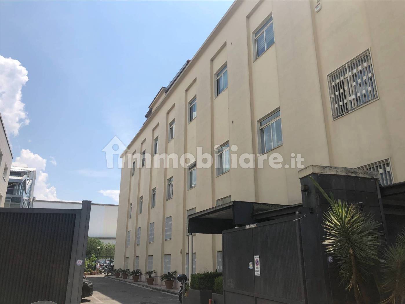 Laboratorio in Vendita