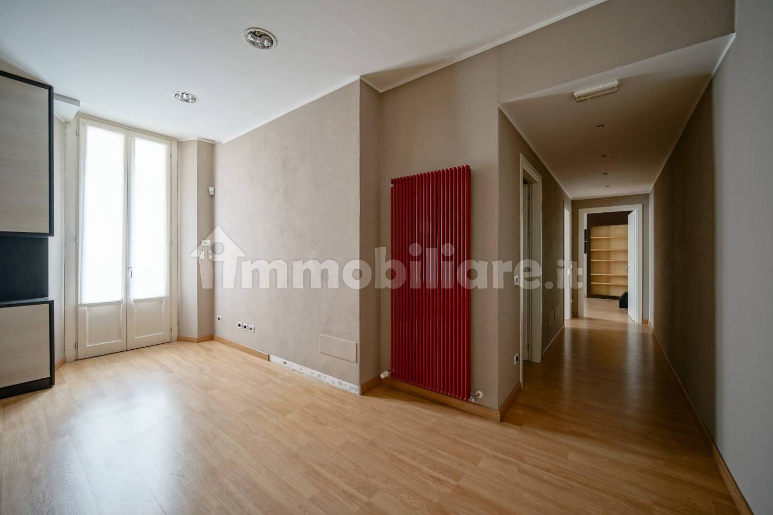 Trilocale viale Dante Alighieri, Centro, Lecco