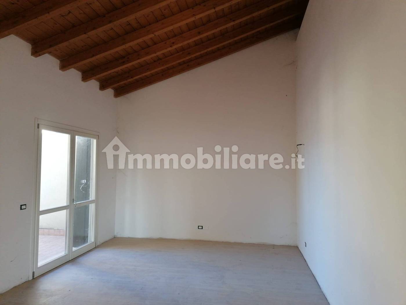 Appartamento Strada Ca' 18, Centro, Goito