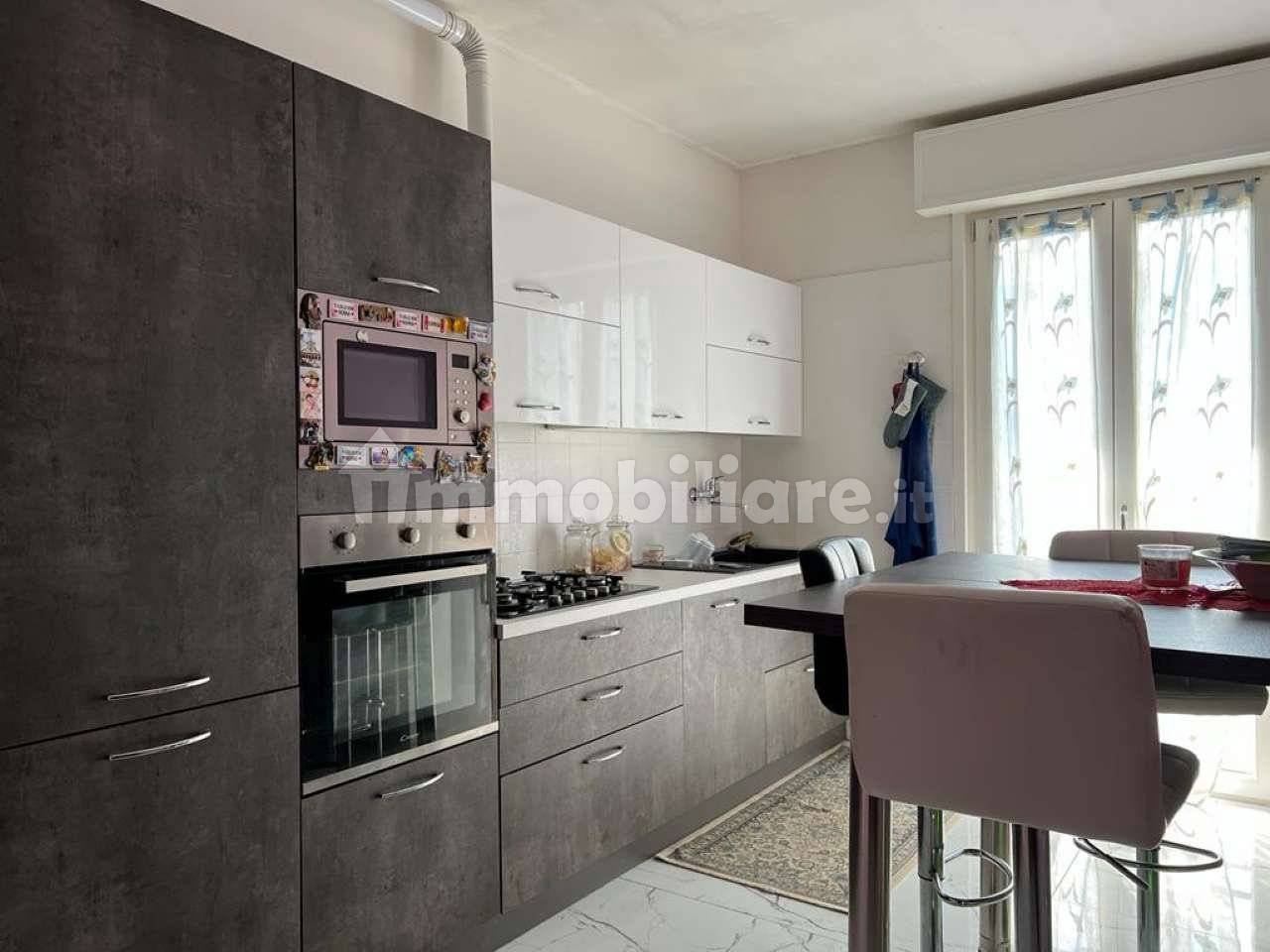 Quadrilocale via Bersani 27, Centro, Lugagnano Val d'Arda