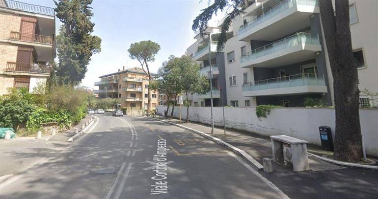 Vendita Appartamento in viale Cortina d'Ampezzo. Roma. Buono stato ...