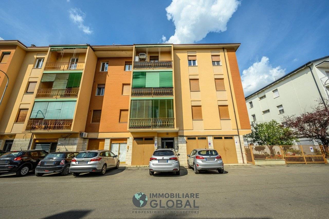 Trilocale via Bruschi 13, Sant'Agnese - Università, Modena