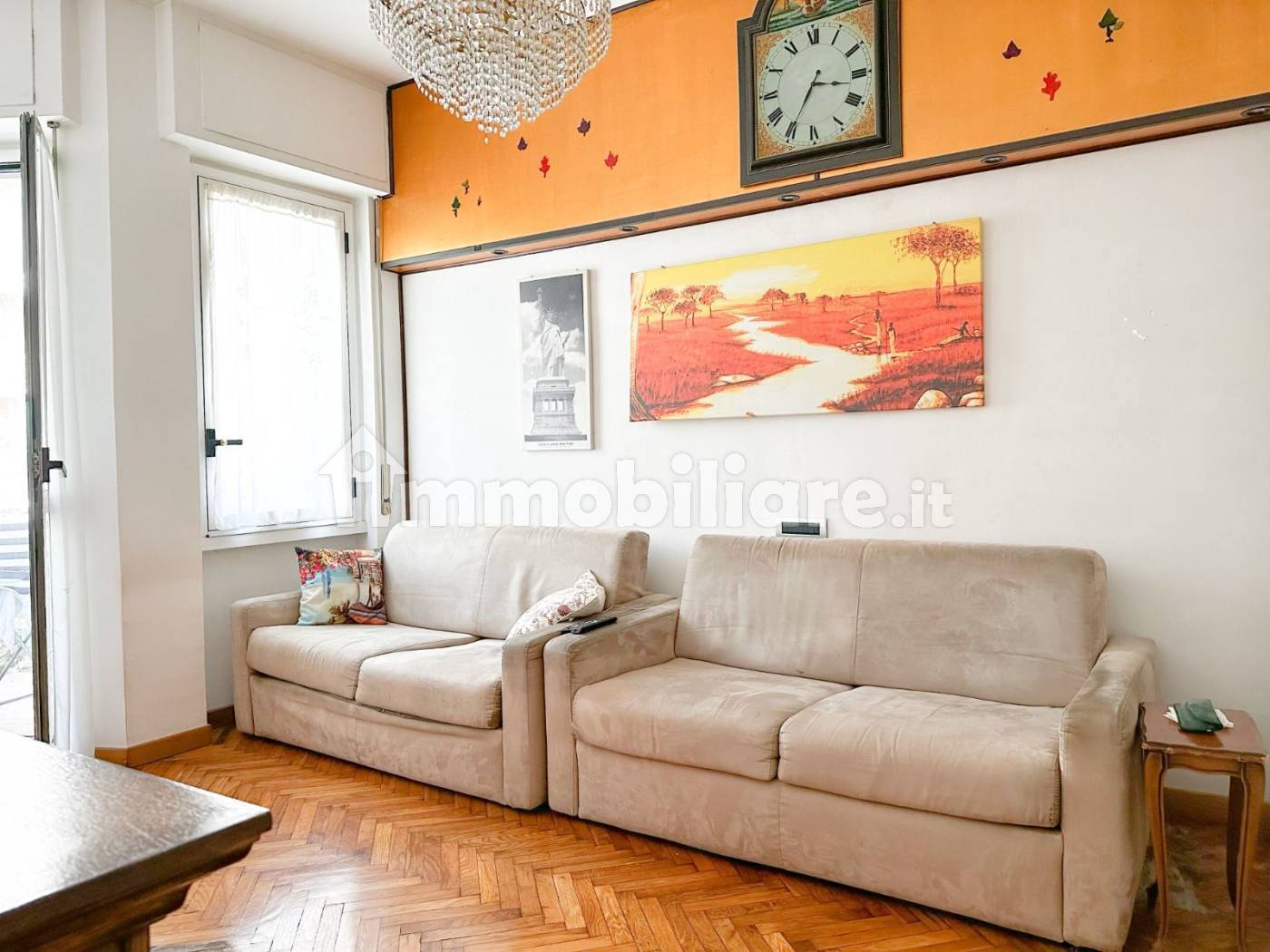 Bilocale via Fezzan 3, Bande Nere, Milano