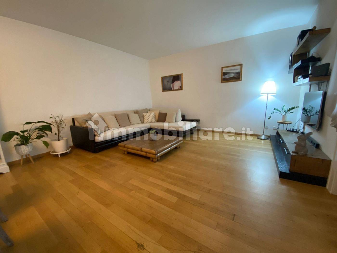 Trilocale via Vittorio Veneto, Centro, Arona