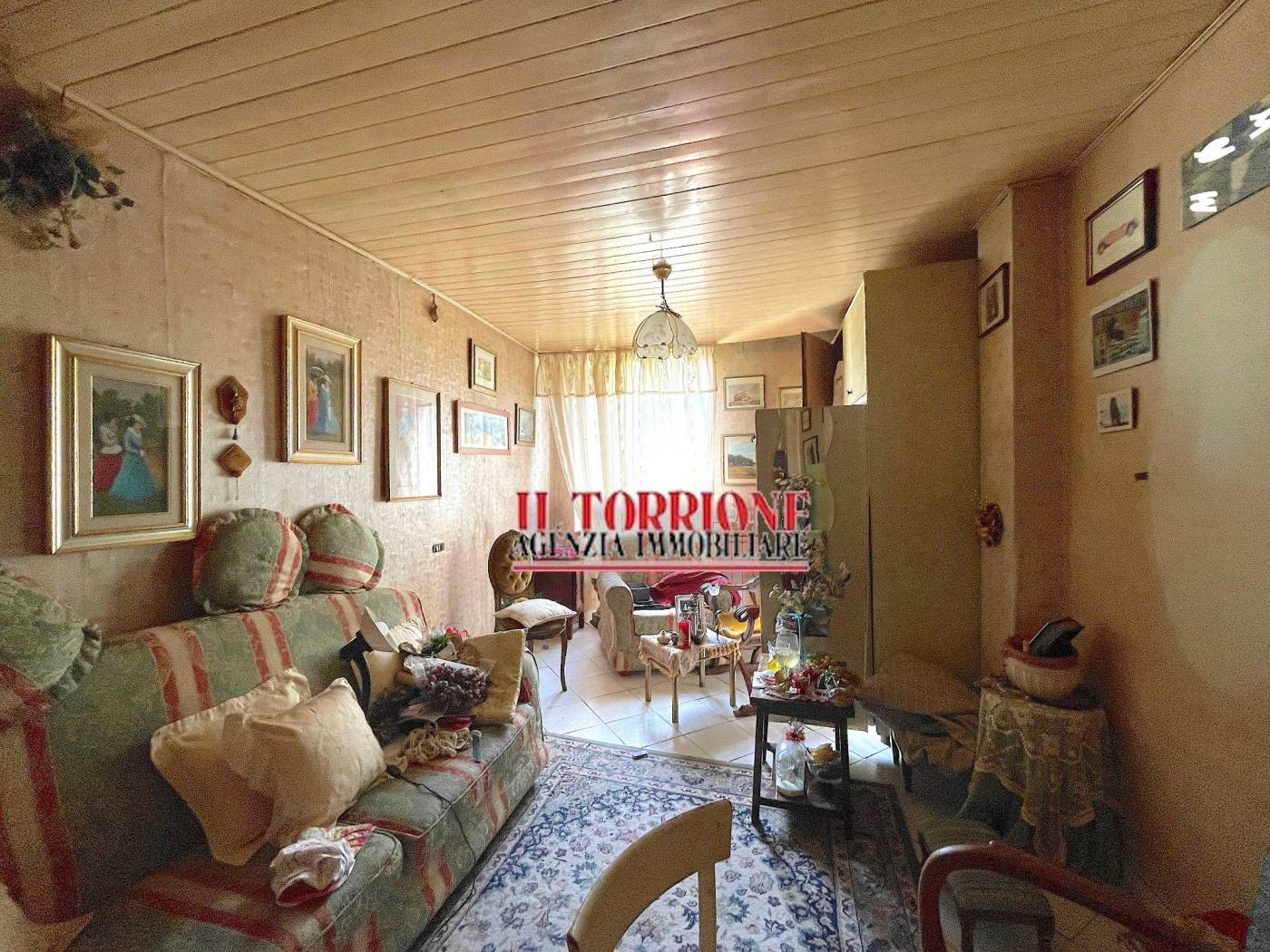 Trilocale piazza Giuseppe Mazzini, Centro, Pescia