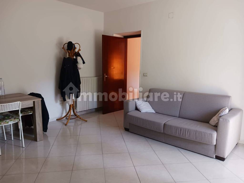 Affitto Appartamento Mercato San Severino. Bilocale in via Domenico ...