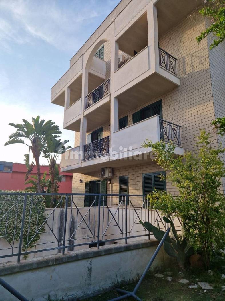 Appartamento via Lucrezio Bruno, Santa Rosa, Lecce