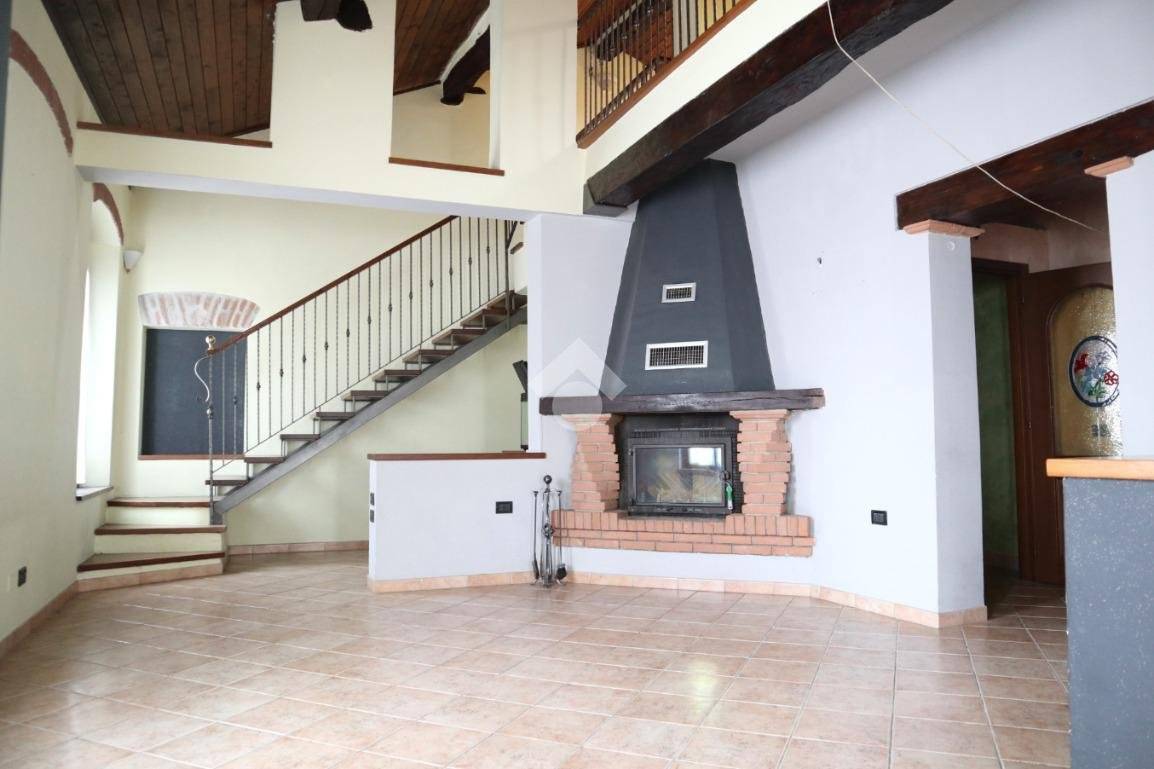 Quadrilocale via Milano 31, Cavatigozzi, Cremona