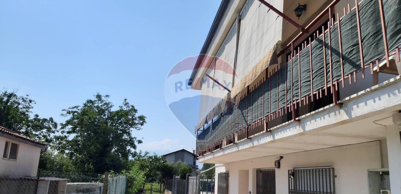 Trilocale via Zeccarelle 52, Centro, Minturno