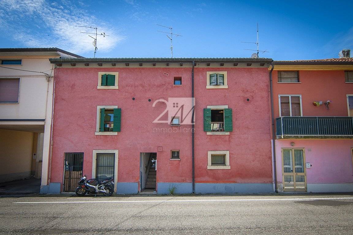 Trilocale via Principe Amedeo, Villafranca di Verona