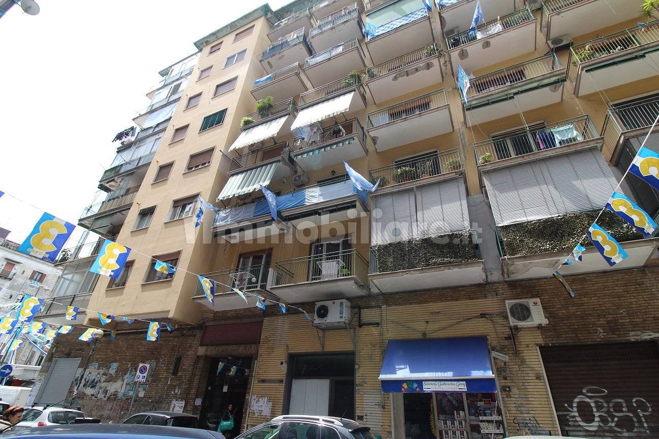 Quadrilocale via Marco Aurelio Severino, San Carlo All'Arena, Napoli