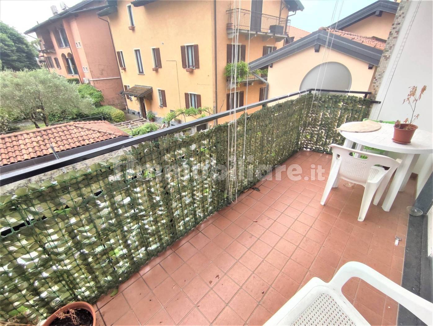 Trilocale via Frua, Suna, Verbania