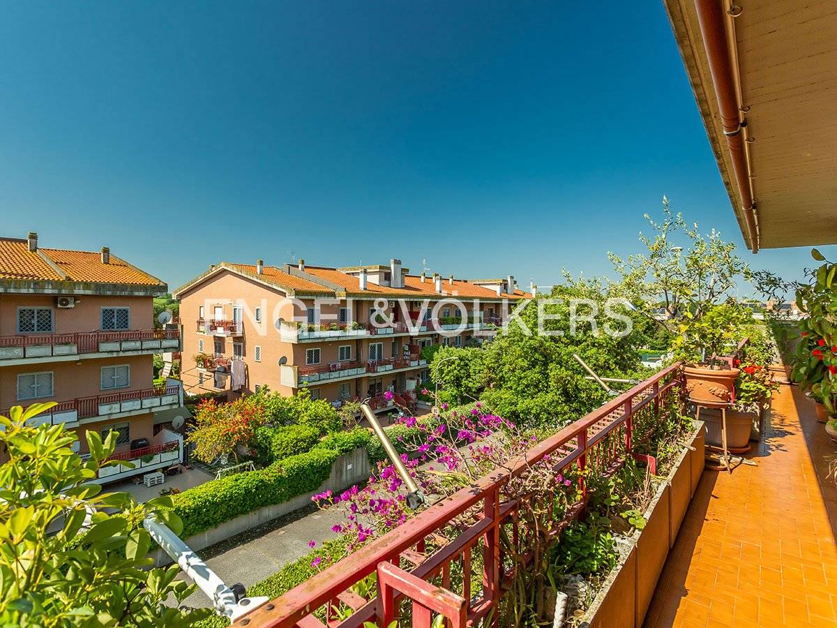 Quadrilocale via Andrea Millevoi, Cecchignola - Giuliano Dalmata, Roma