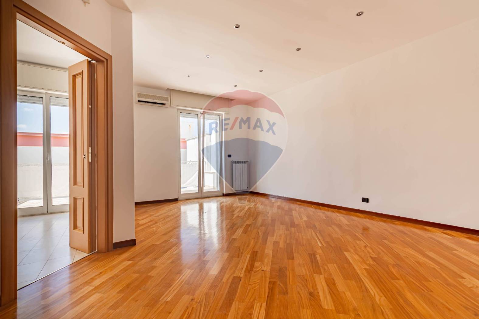 Trilocale via Villafranca 23, Carbonara di Bari, Bari