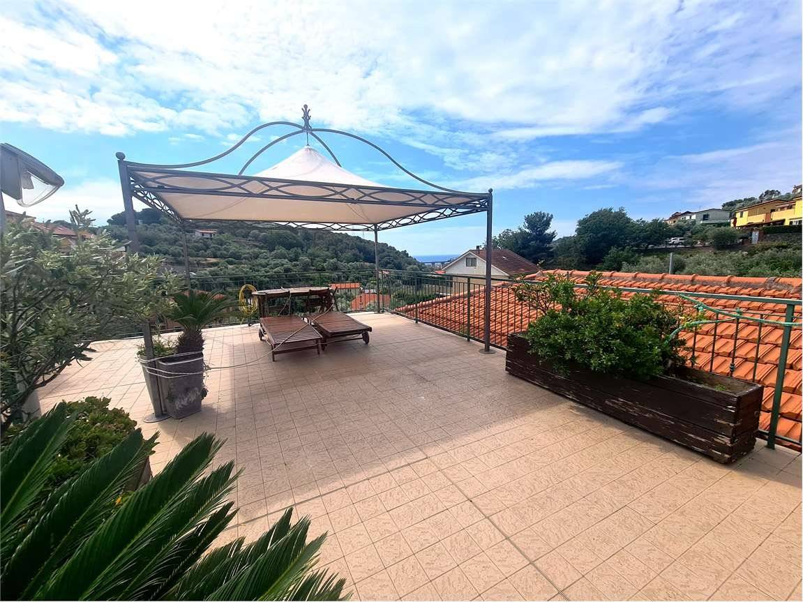 Bilocale piazza della chiesa, 1, Pairola, San Bartolomeo al Mare