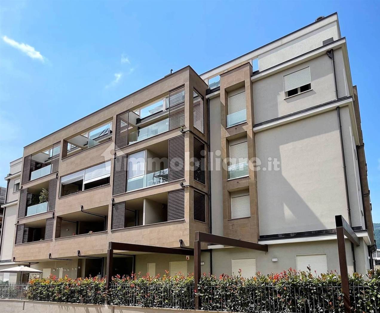 Trilocale via 20 Settembre 28, Centro, Vaiano