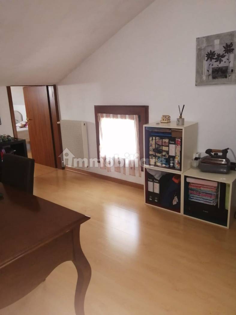 Trilocale via Giovanni Gardenal 2, Centro, Aquileia