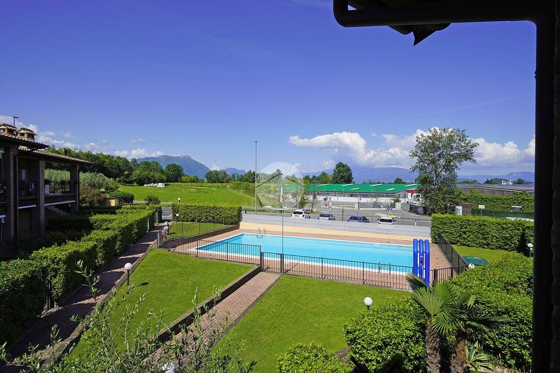 Bilocale via borrine 1, Centro, Polpenazze del Garda