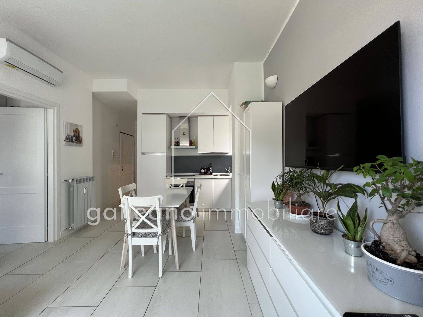 Bilocale via Milano 25, Centro, Varazze