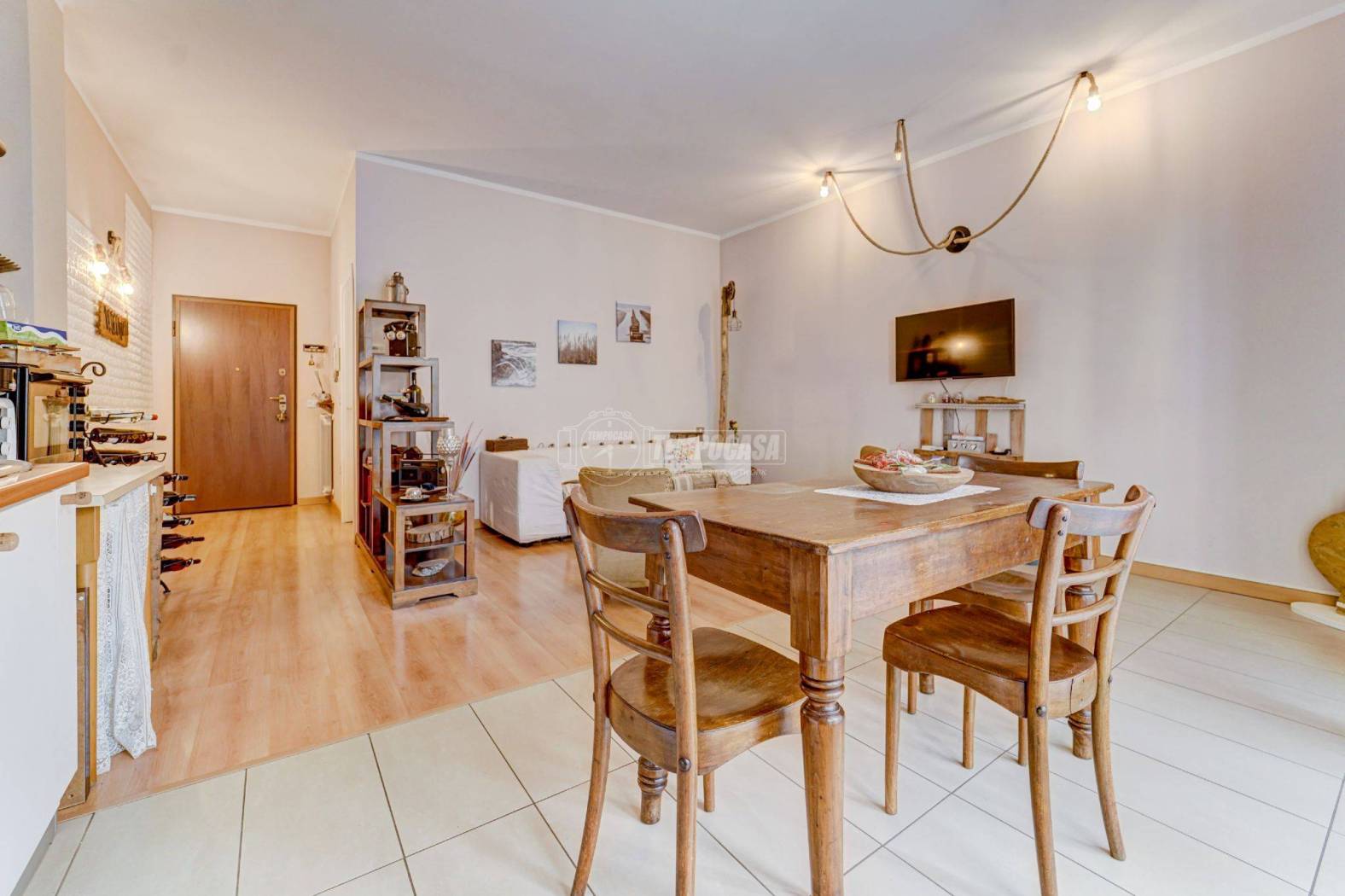 Monolocale viale Leonardo Da Vinci 3, Galliate