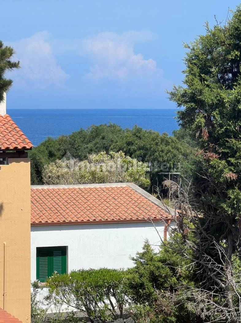 Bilocale via dei Villini, Lipari