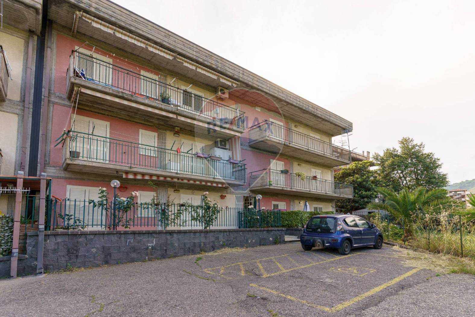 Bilocale via banco monteforte, Calatabiano