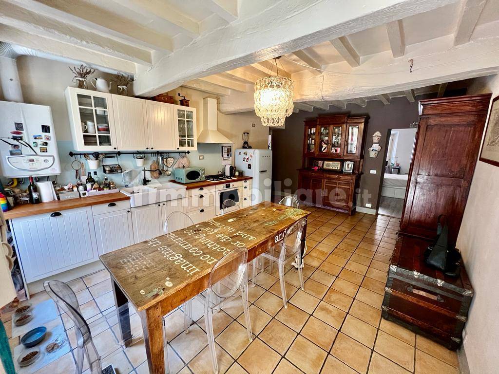 Trilocale via 20 Settembre, Centro Storico, Piacenza