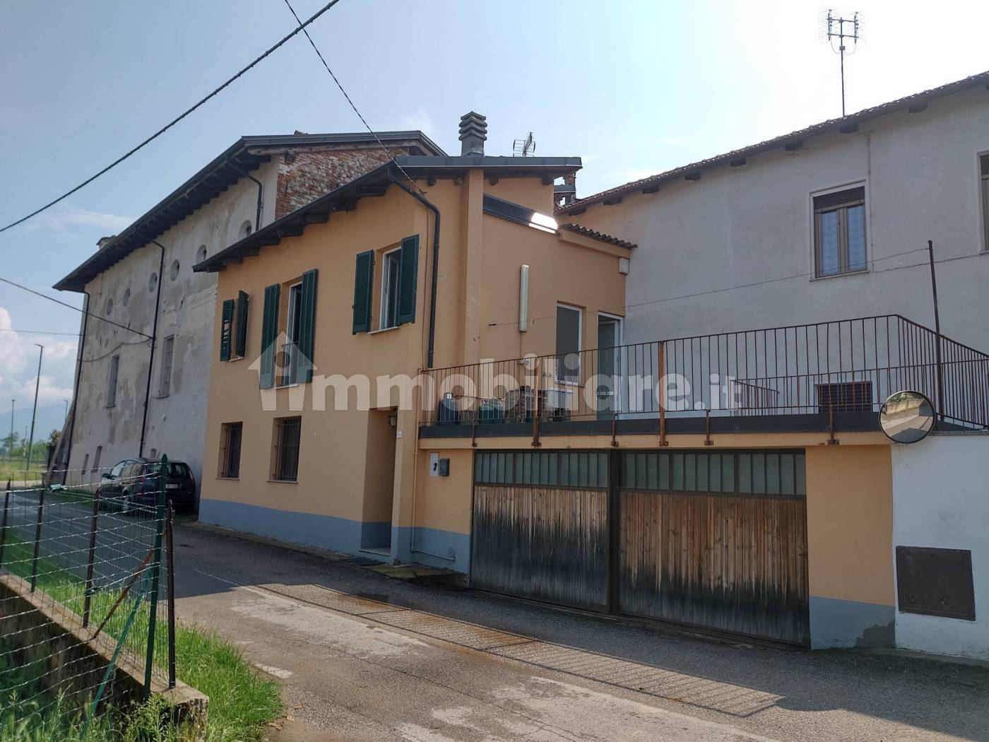 Quadrilocale via Bra 97, Ronchi, Cuneo