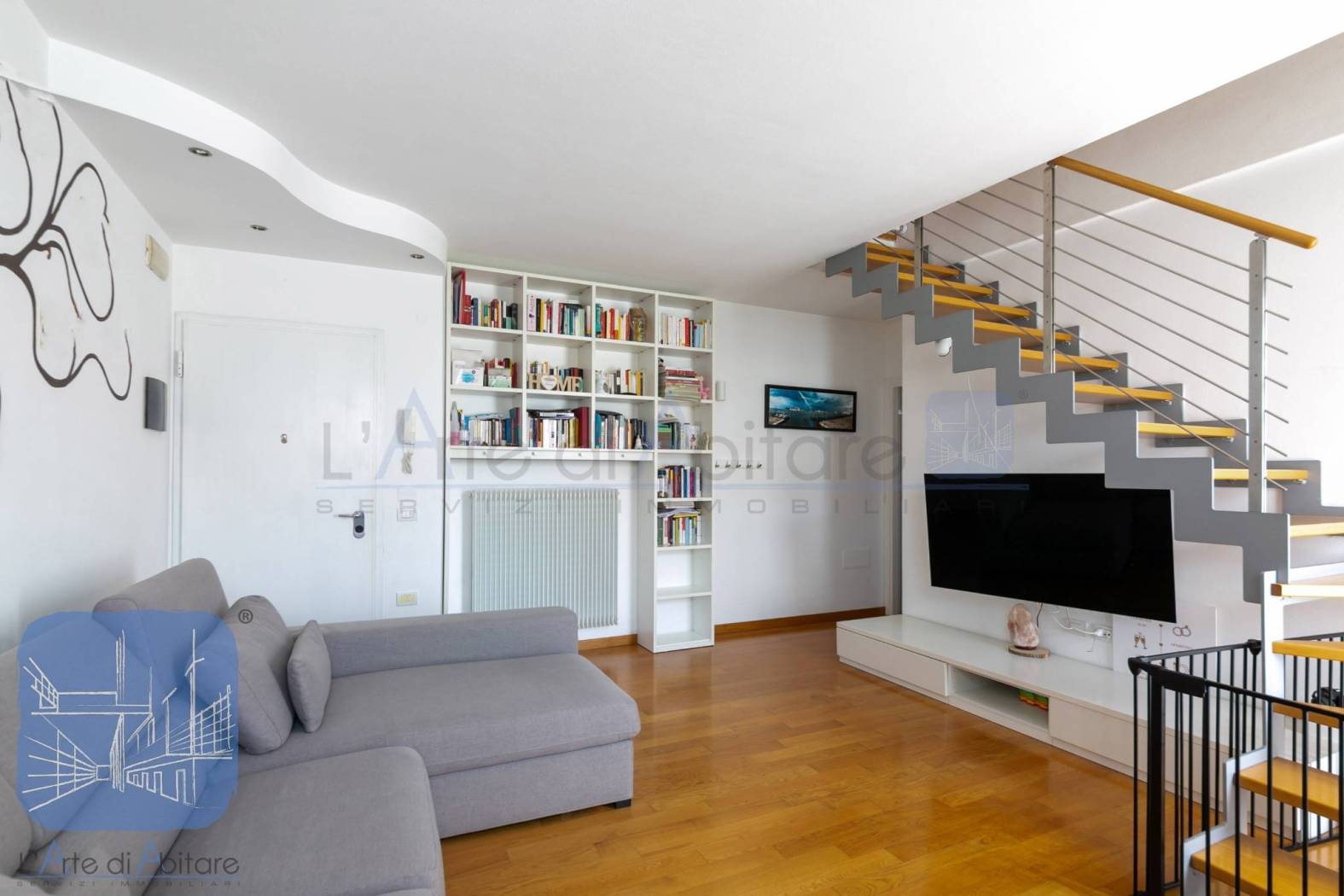 Appartamento ottimo stato, primo piano, Centro, Zero Branco