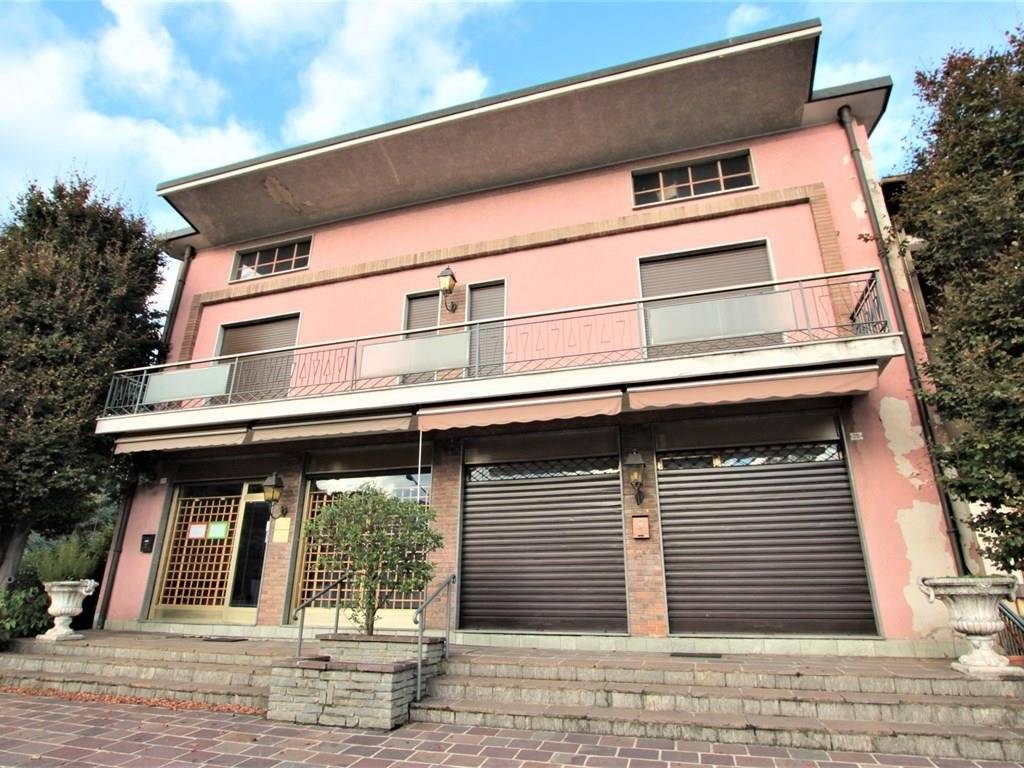 Locale commerciale via como, Olgiate Molgora, Rif. 103669032 ...
