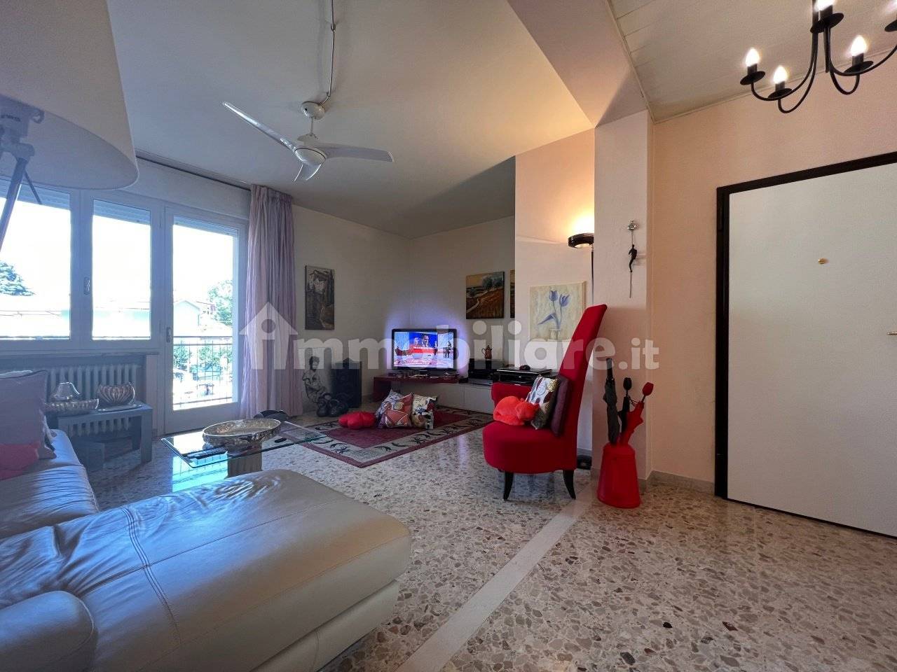 Quadrilocale via Canonico Lugaresi 285, Centro Urbano, Cesena