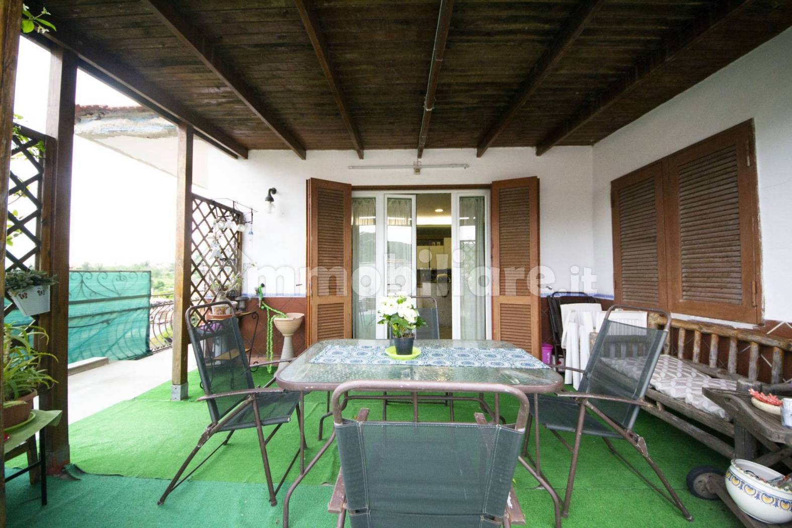 Quadrilocale via Provinciale Montagna Spaccata, Pianura, Napoli