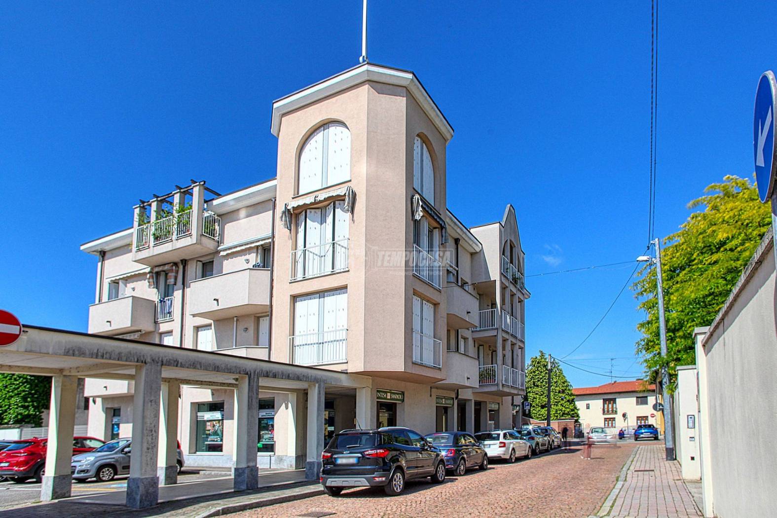 Trilocale via Lissenzio, Centro, Lonate Pozzolo