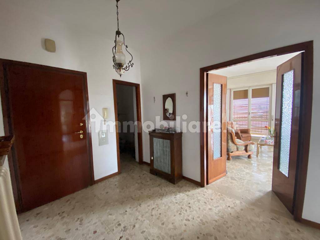 Quadrilocale via Palestrina, Centro, Viadana