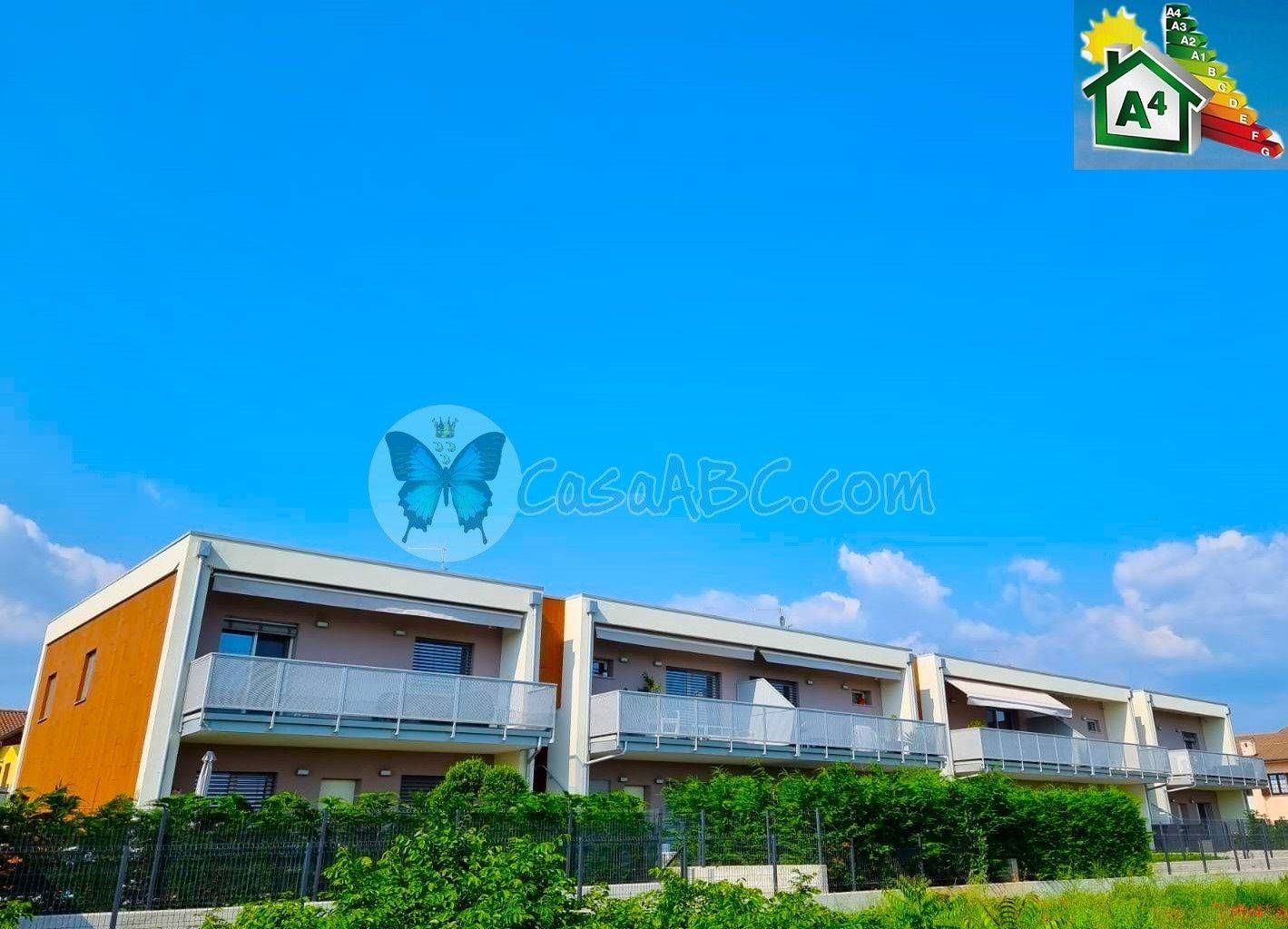 Trilocale via Vittorio Bachelet, Calcinate