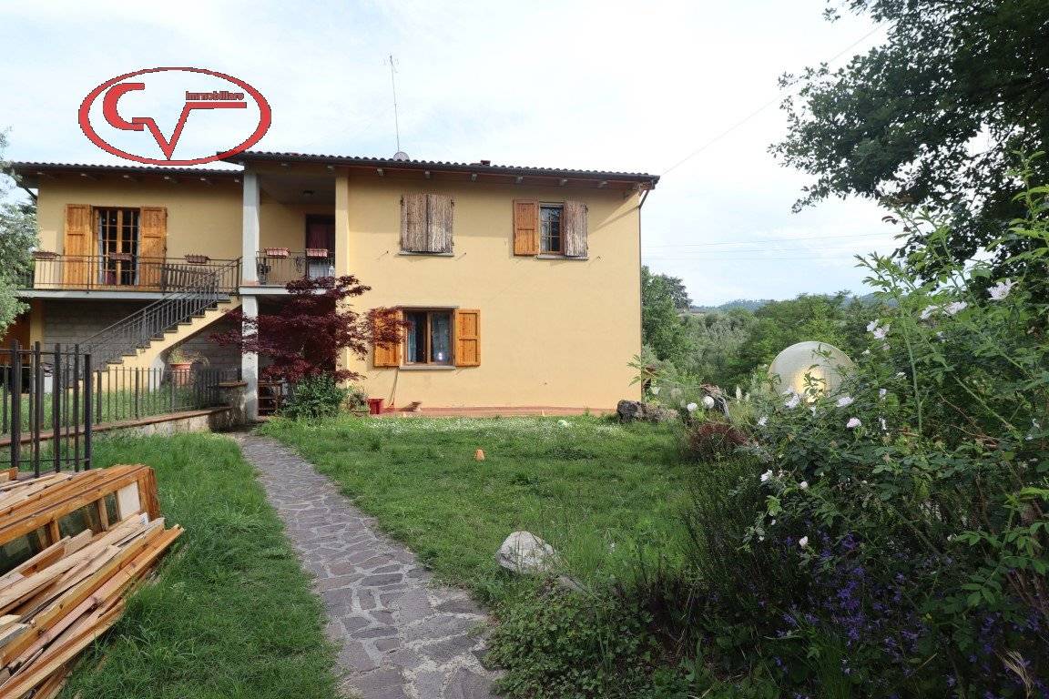 Appartamento via Monteriani, Cavriglia