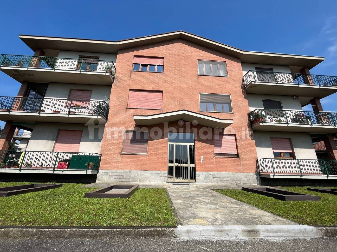 Trilocale via Milano, Chiavazza, Pavignano, Vaglio, Biella