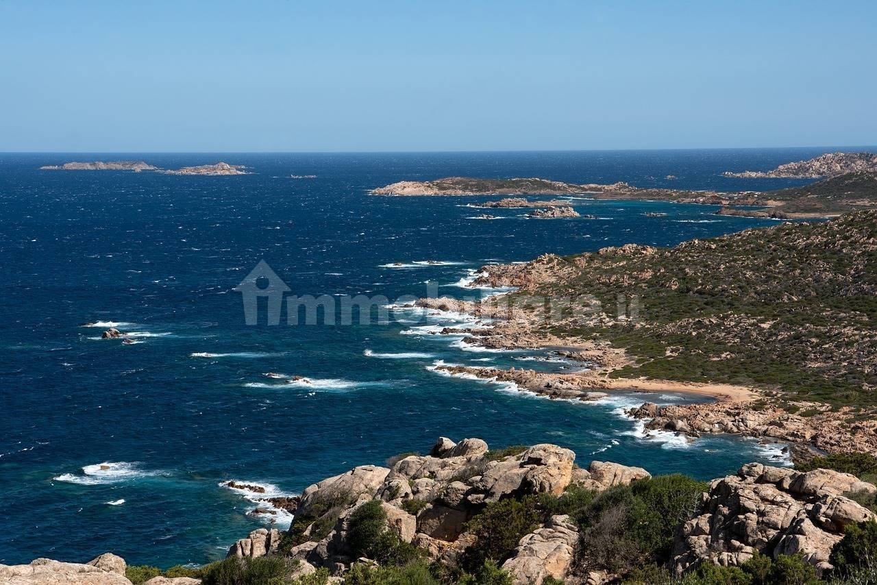 Bilocale nuovo, primo piano, Centro, Budoni