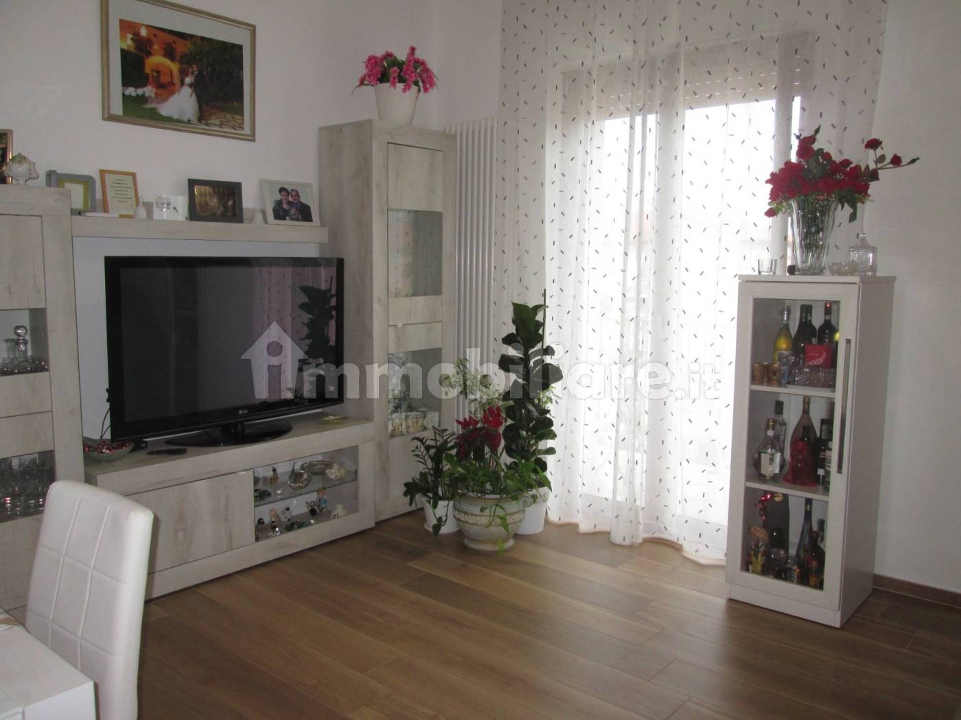 Trilocale viale Europa 12, Centro, Montesilvano