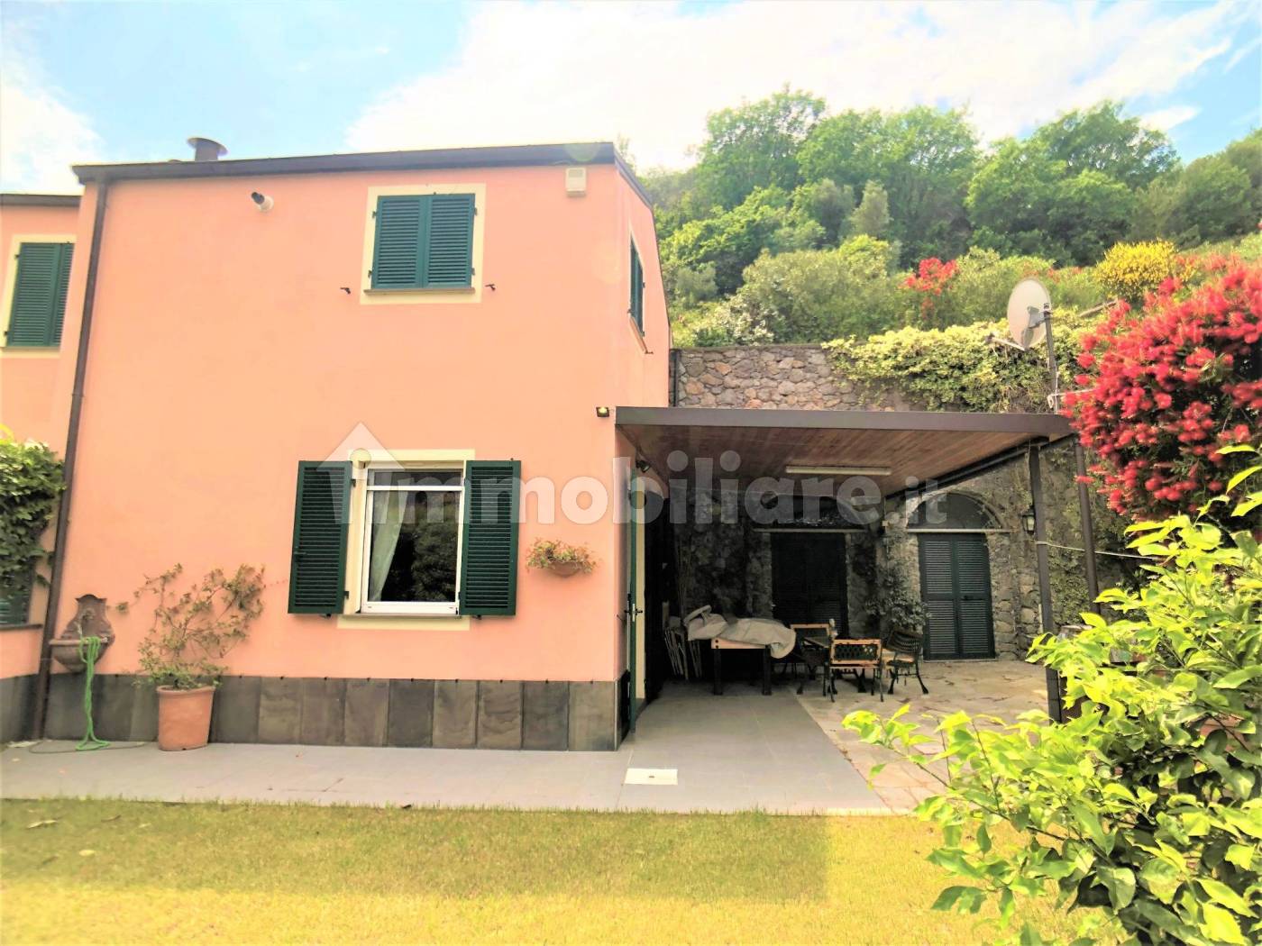 Quadrilocale Località Borgo degli Erchi, Albisola Superiore