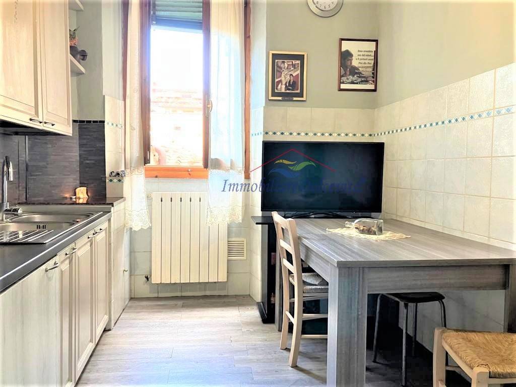 Vendita Appartamento Firenze. Quadrilocale in via dei Canacci. Buono ...