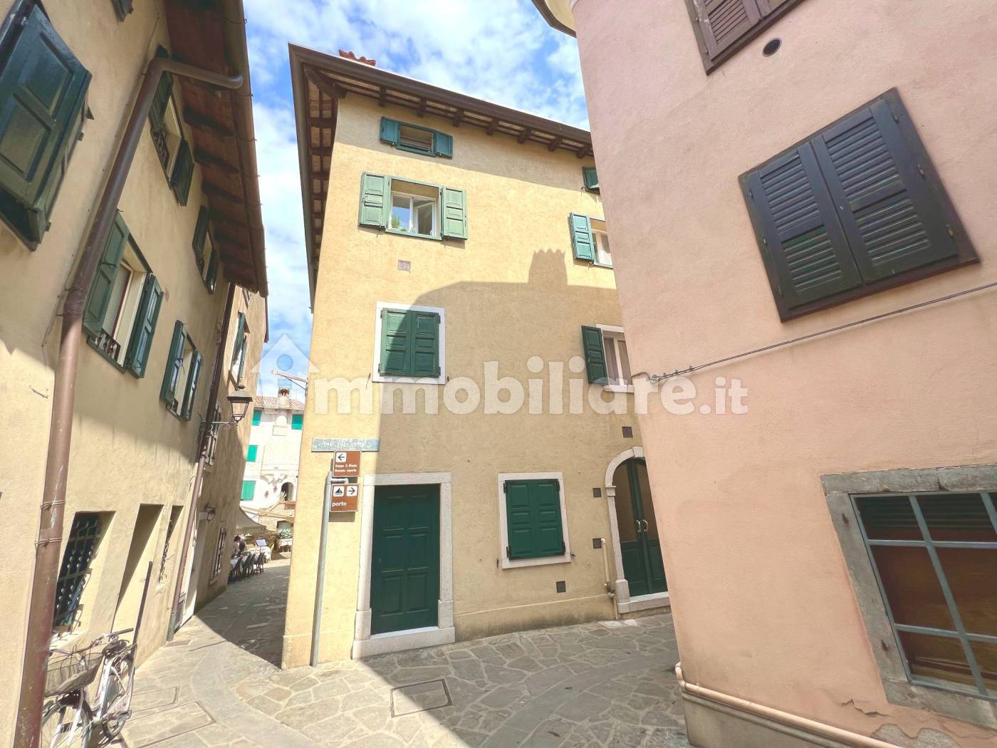 Bilocale Campiello Della Torre, Centro, Grado