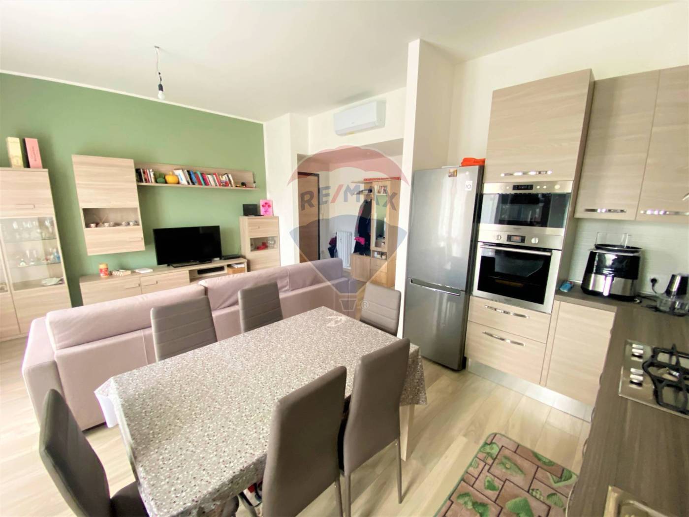 Trilocale via Verdi 9, Stazione - Ticinello, Pavia