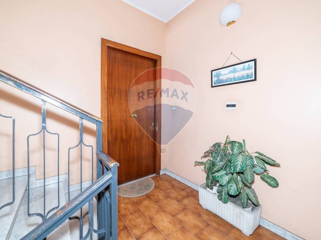 Vendita Appartamento Belpasso. Buono stato, piano rialzato, con balcone ...