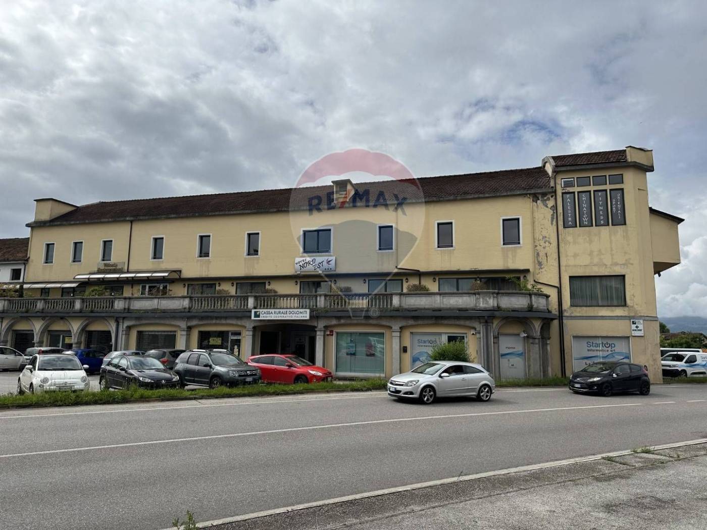 Locale commerciale in Vendita