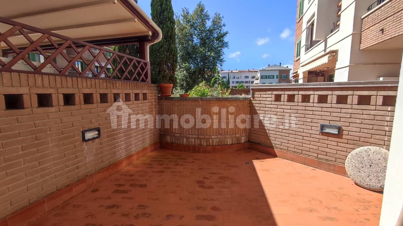 Bilocale via Finlandia 4, Scopaia, Livorno