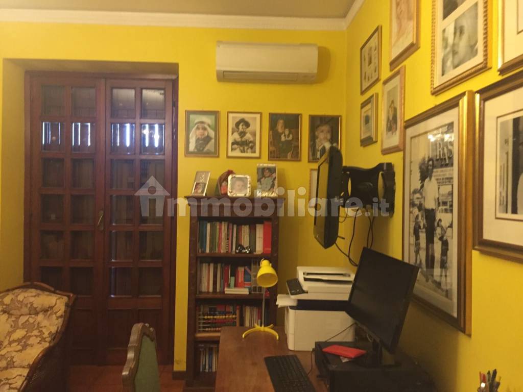 Vendita Villa bifamiliare in via Castelmassimo Veroli. Buono stato ...